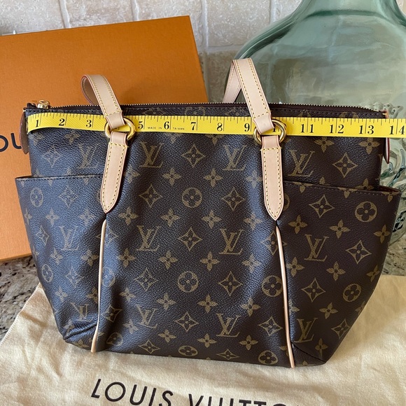 Louis Vuitton Totally Pm Dimensions Definition | Paul Smith Louis Vuitton Totally Pm Dimensions Definition | Paul Smith